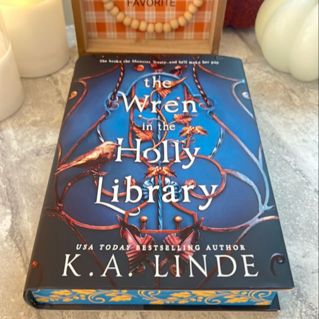The Wren in the Holly Library (Deluxe Limited Edition) by K. A. Linde ...