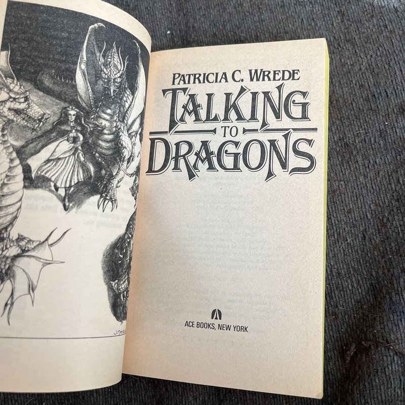 Talking to Dragons by Patricia C. Wrede, Paperback | Pangobooks