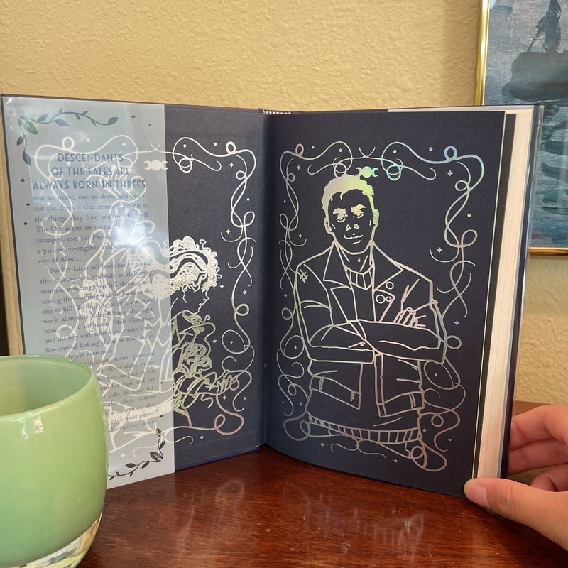 Threads That Bind by Kika Hatzopoulou, Hardcover | Pangobooks