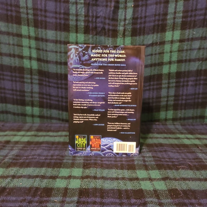 Jade Legacy by Fonda Lee, Hardcover | Pangobooks