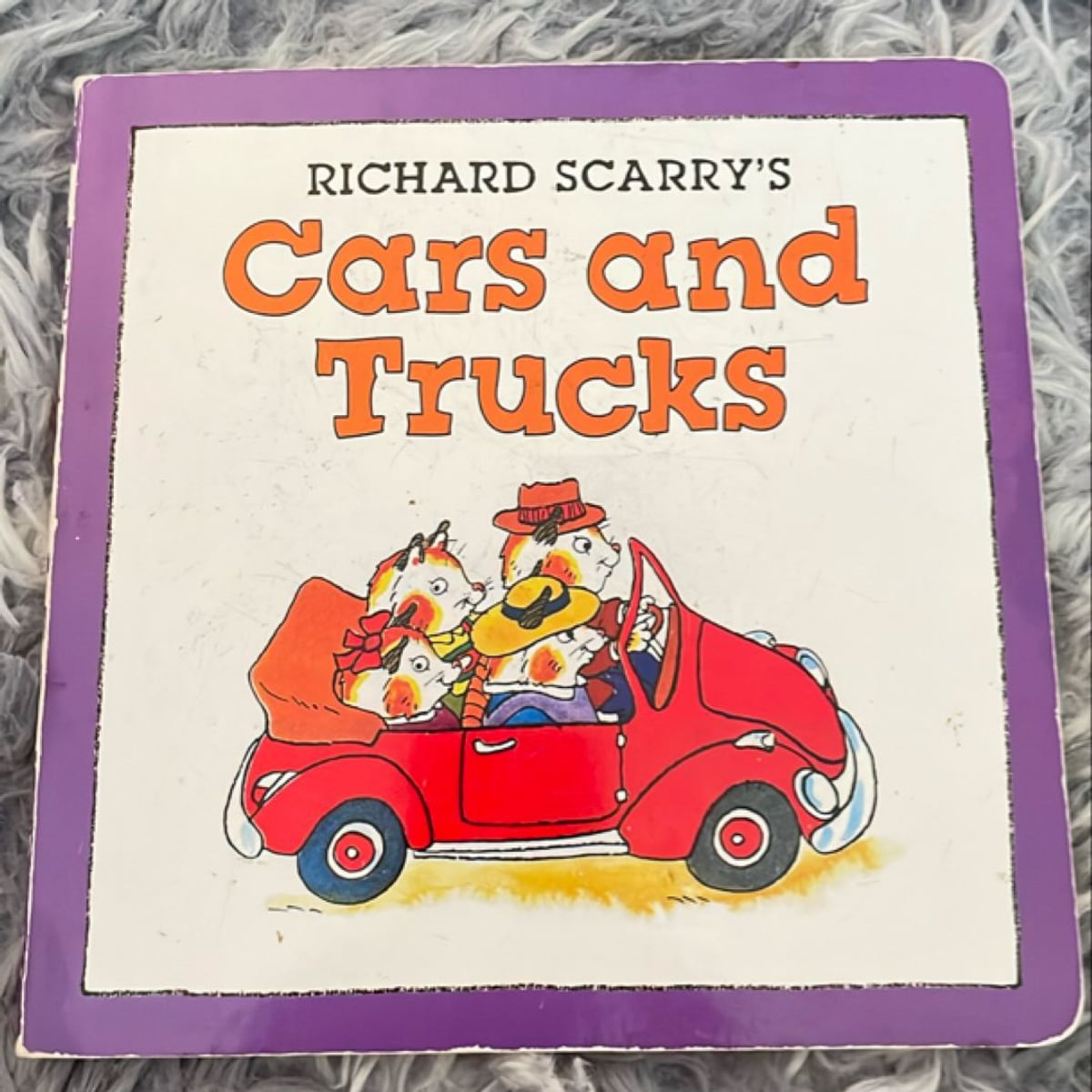Richard Scarry's Cars and Trucks by Richard Scarry