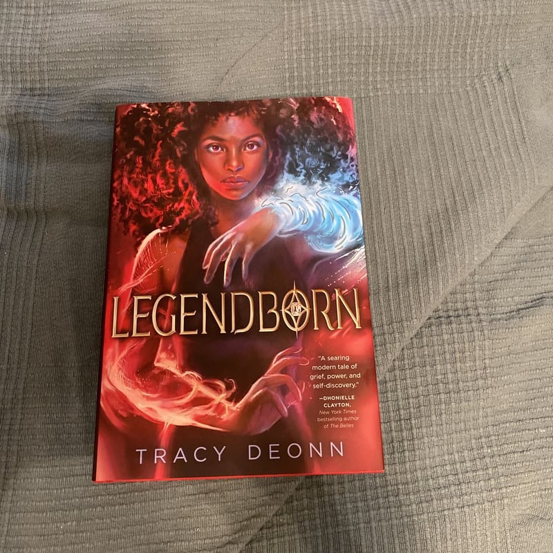 Legendborn by Tracy Deonn, Hardcover | Pangobooks