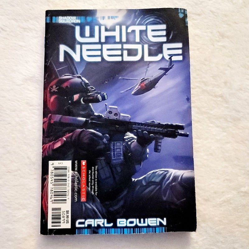 Phantom Sun by Carl Bowen, Paperback | Pangobooks