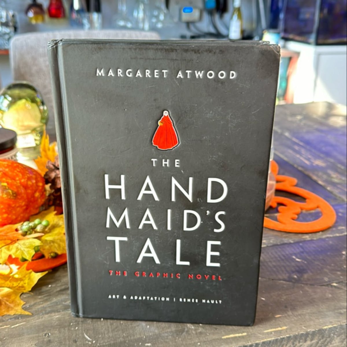 The Handmaid's Tale (Graphic Novel) by Margaret Atwood