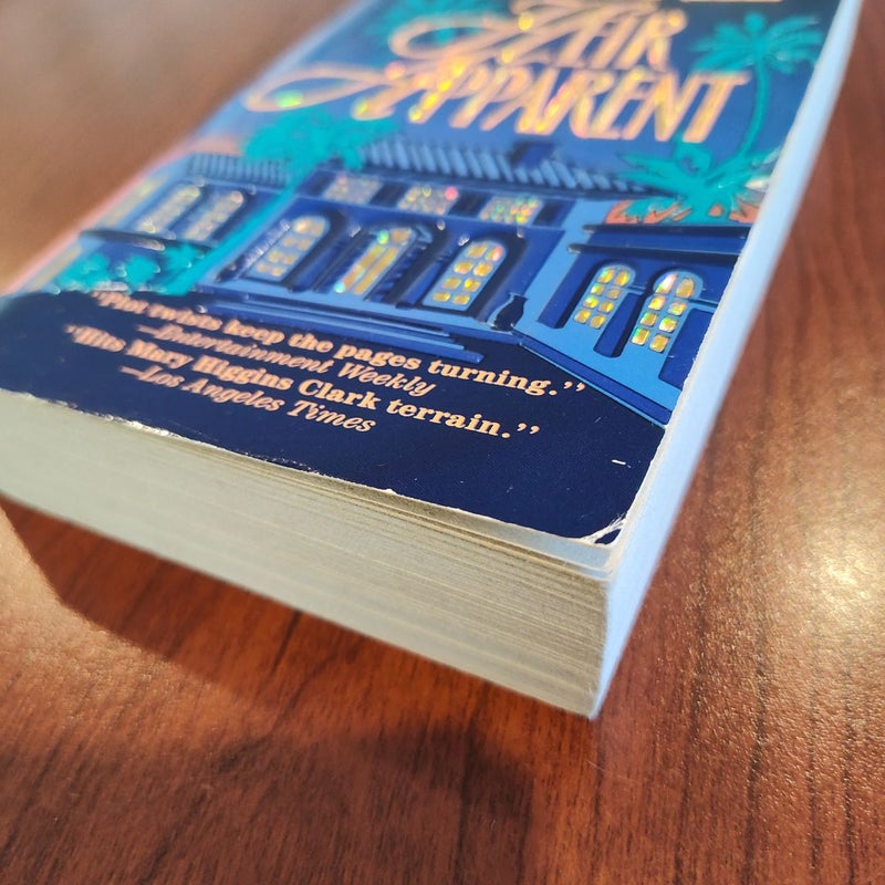 Heir Apparent by Kate Coscarelli, Paperback | Pangobooks