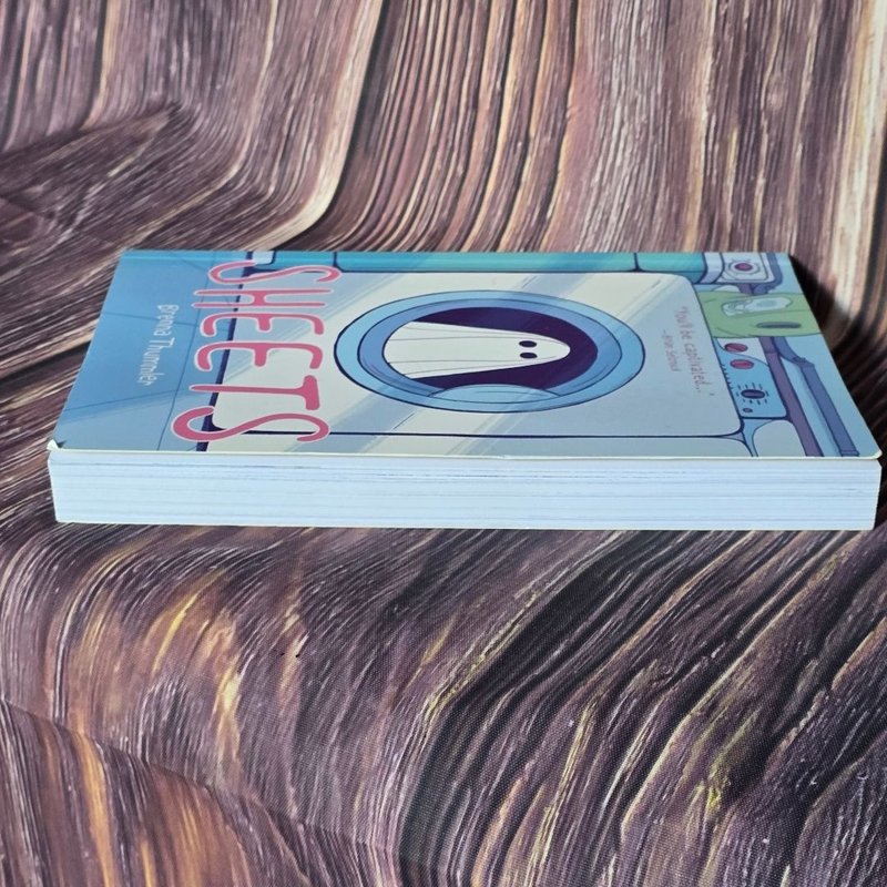 Sheets by Brenna Thummler, Paperback | Pangobooks