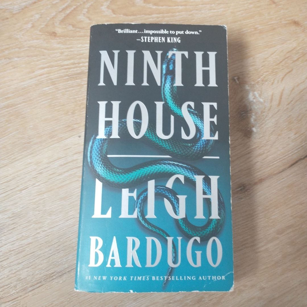 Ninth House by Leigh Bardugo, Paperback | Pangobooks