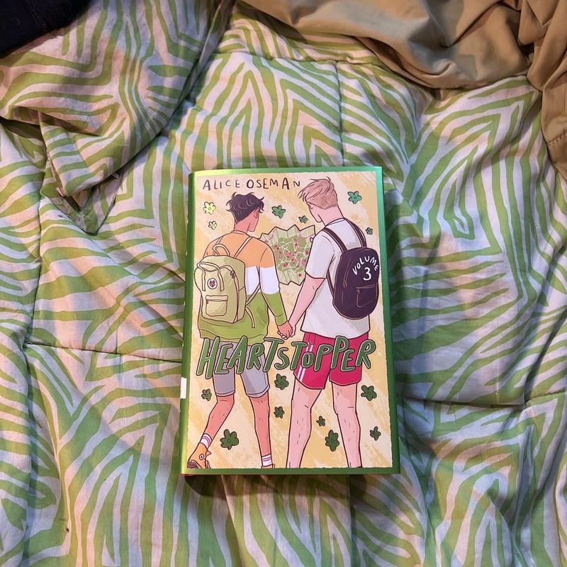 Heartstopper vol 3 (misprint) by , Hardcover | Pangobooks