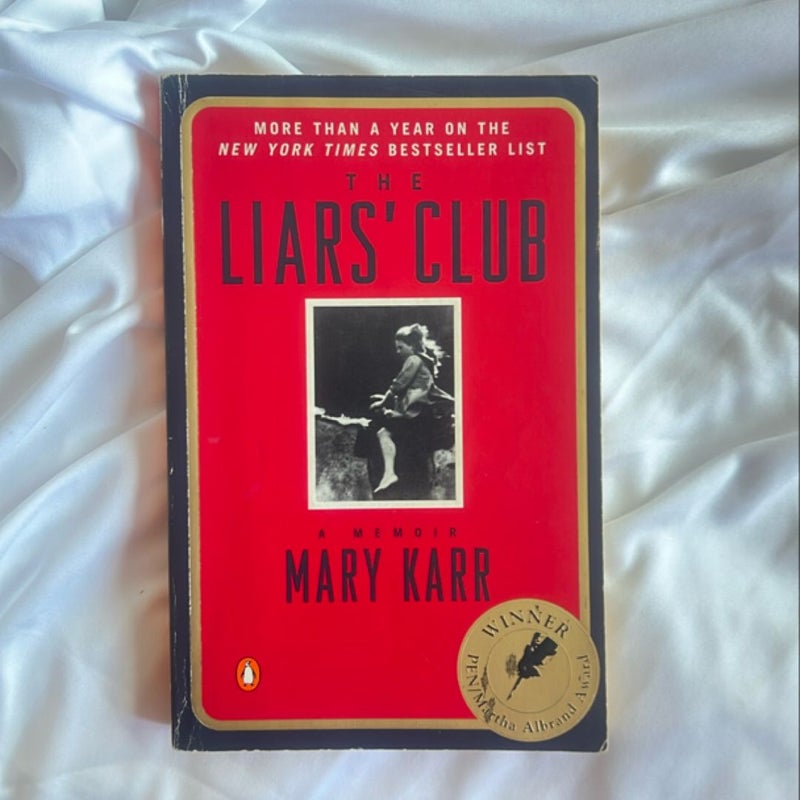 The Liars' Club by Mary Karr, Paperback | Pangobooks