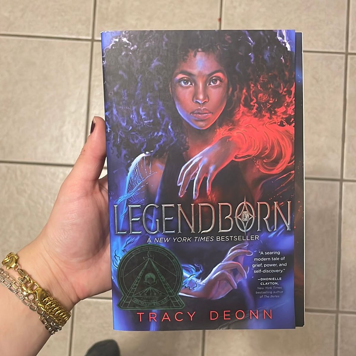 Legendborn by Tracy Deonn, Paperback | Pangobooks