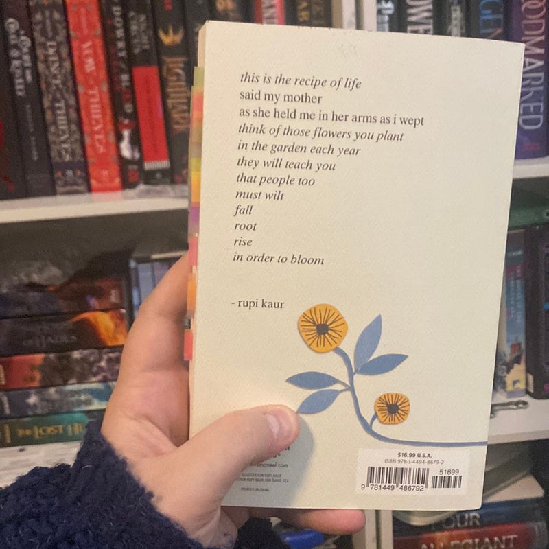 The Sun and Her Flowers by Rupi Kaur, Paperback | Pangobooks