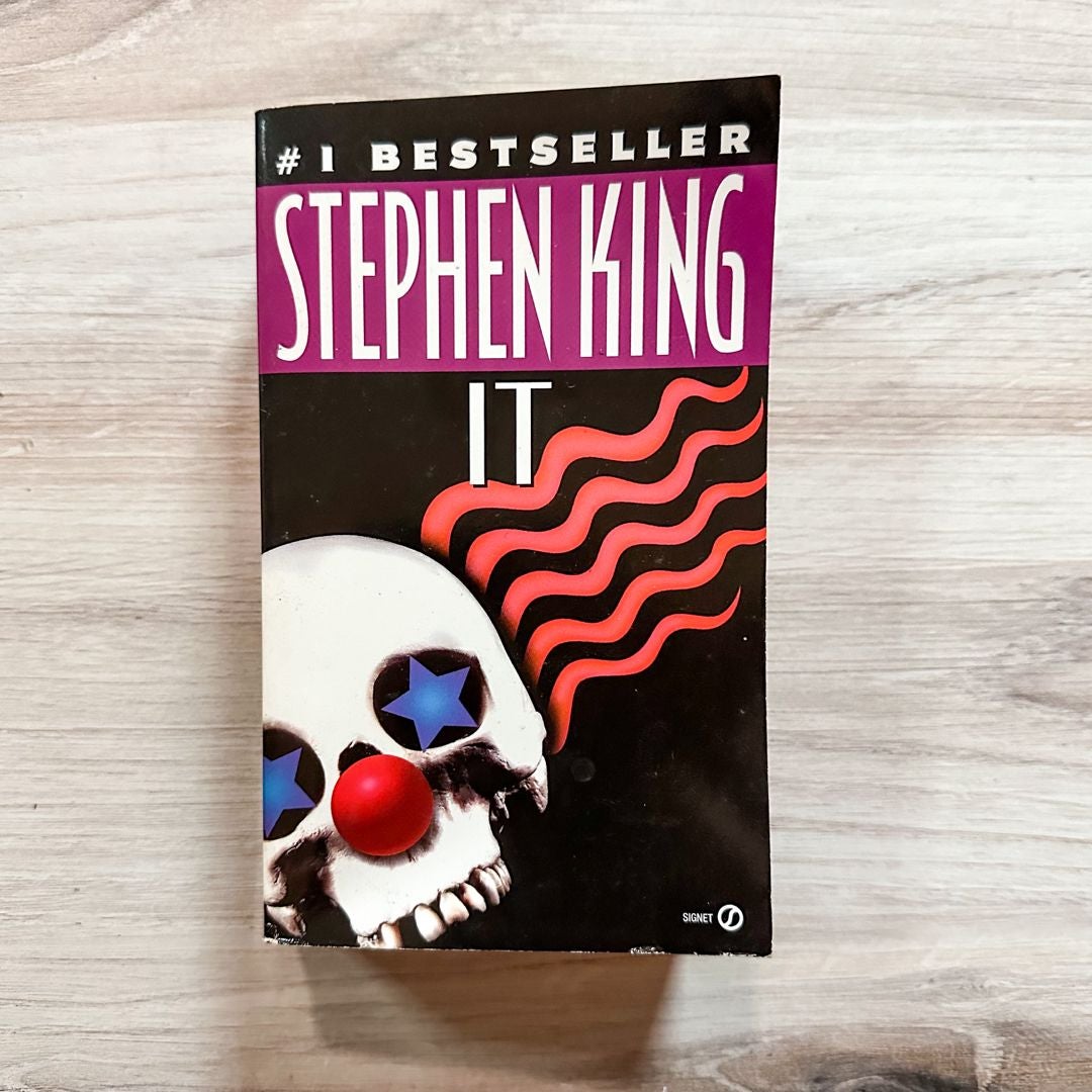 It by Stephen King, Paperback | Pangobooks