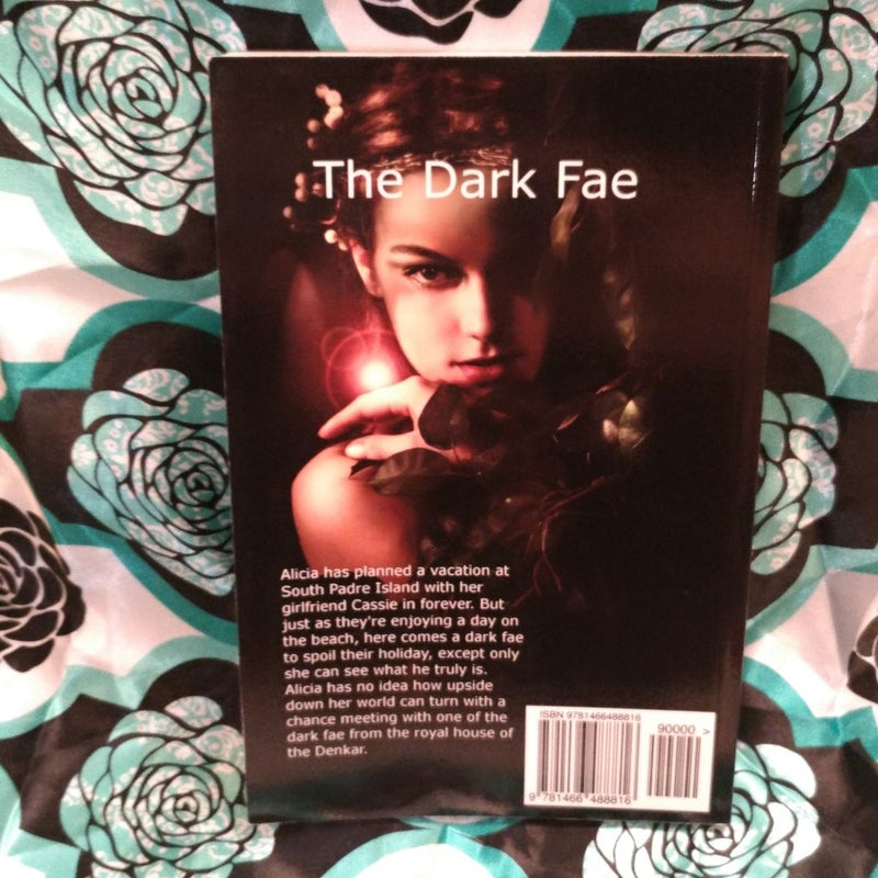 The Dark Fae by Terry Spear, Paperback | Pangobooks