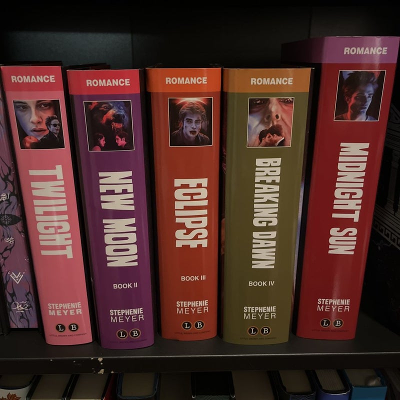 Twilight series bundle by Stephenie Meyer , Hardcover | Pangobooks