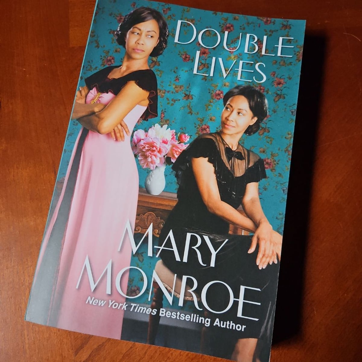 Double Lives by Mary Monroe