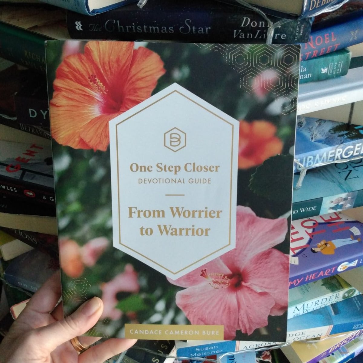 One Step Closer Devotional Guide by Candace Cameron Bure