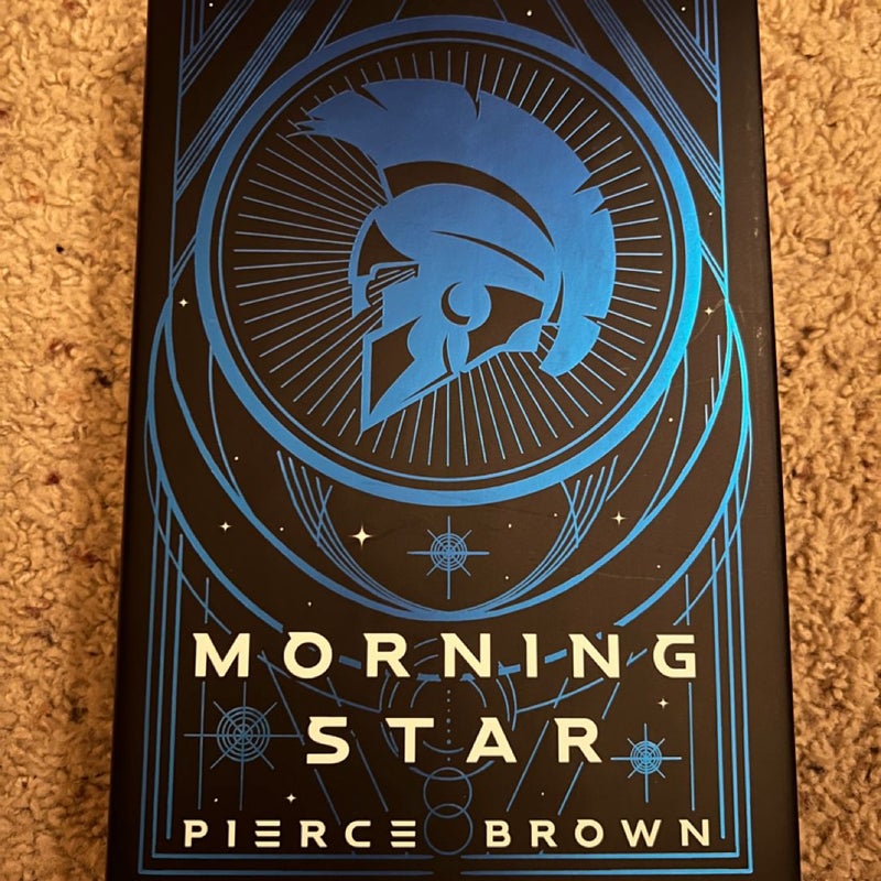 Morning Star by Pierce Brown, Hardcover | Pangobooks