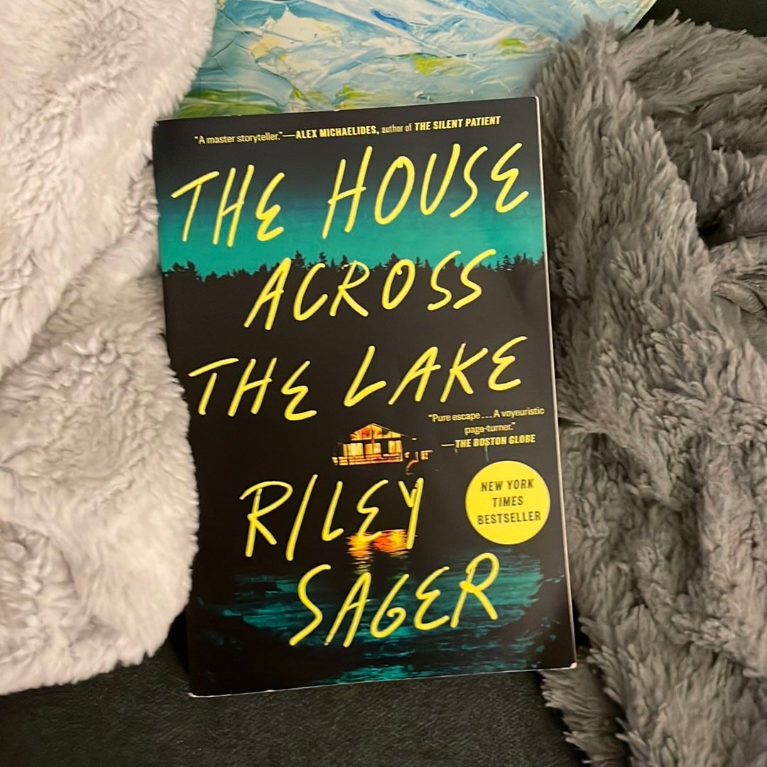 The House Across the Lake by Riley Sager, Paperback | Pangobooks