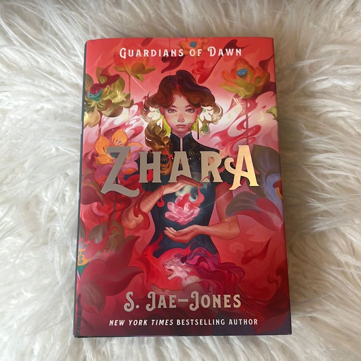 Guardians of Dawn Zhara - Illumicrate Edition by S. Jae-Jones ...