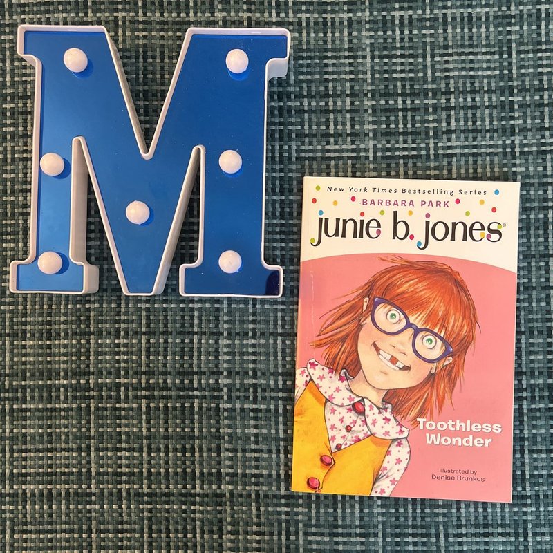 Junie B. Jones #20: Toothless Wonder by Barbara Park