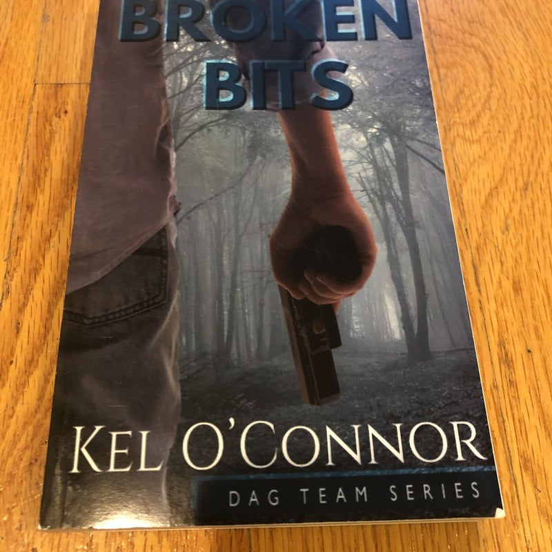 Broken bits by Kel O’Connor , Paperback | Pangobooks