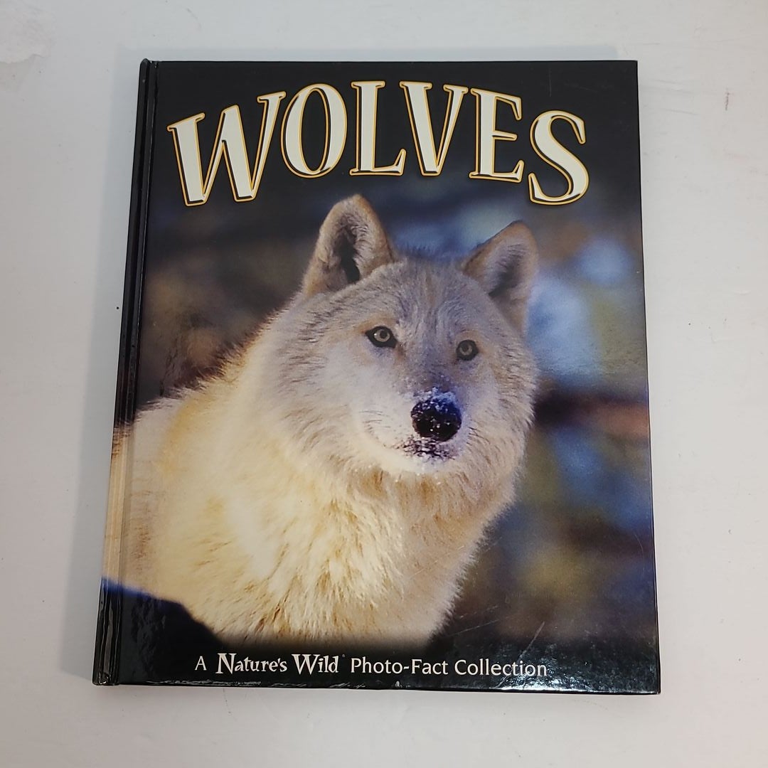 WOLVES by Jane P. Resnick, Hardcover | Pangobooks