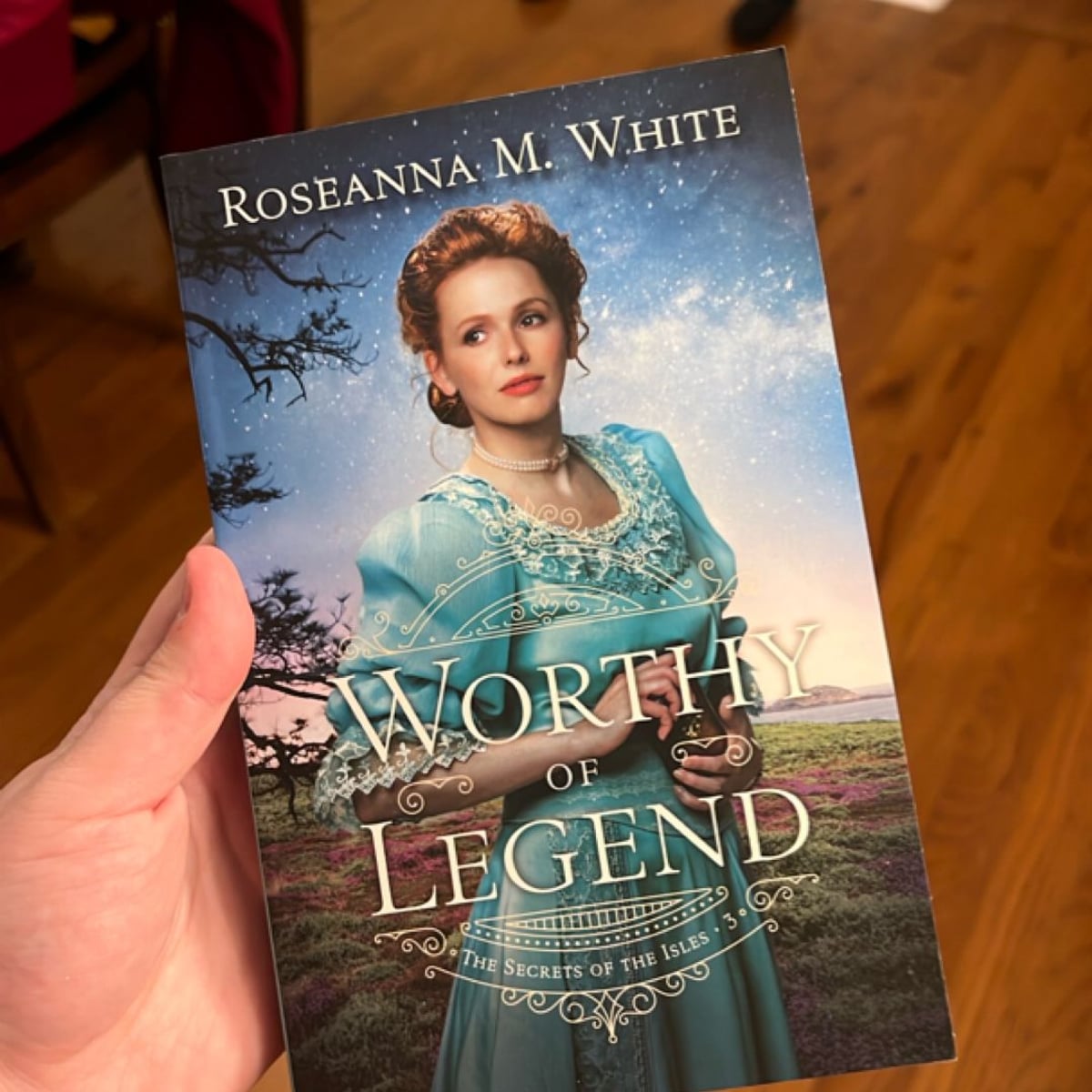 Worthy of Legend by Roseanna M. White, Paperback | Pangobooks