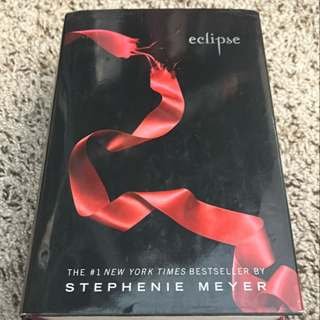 Eclipse by Stephenie Meyer, Hardcover | Pangobooks