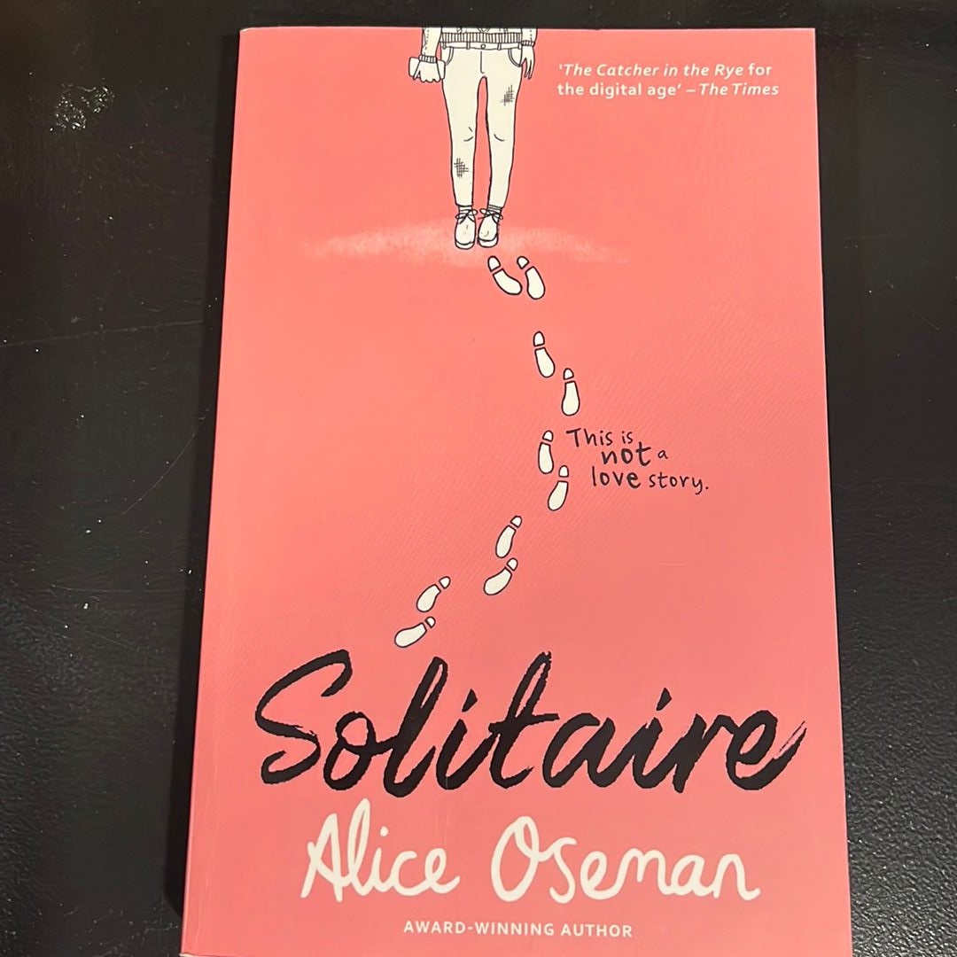 Solitaire by Alice Oseman, Paperback | Pangobooks
