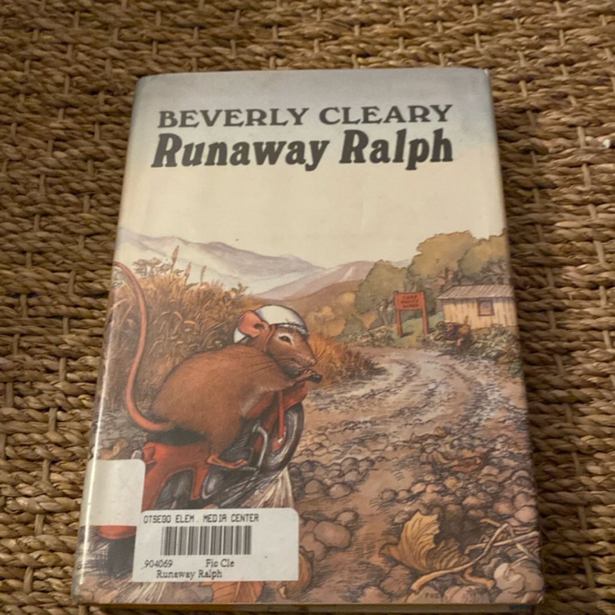 Runaway Ralph by Beverly Cleary