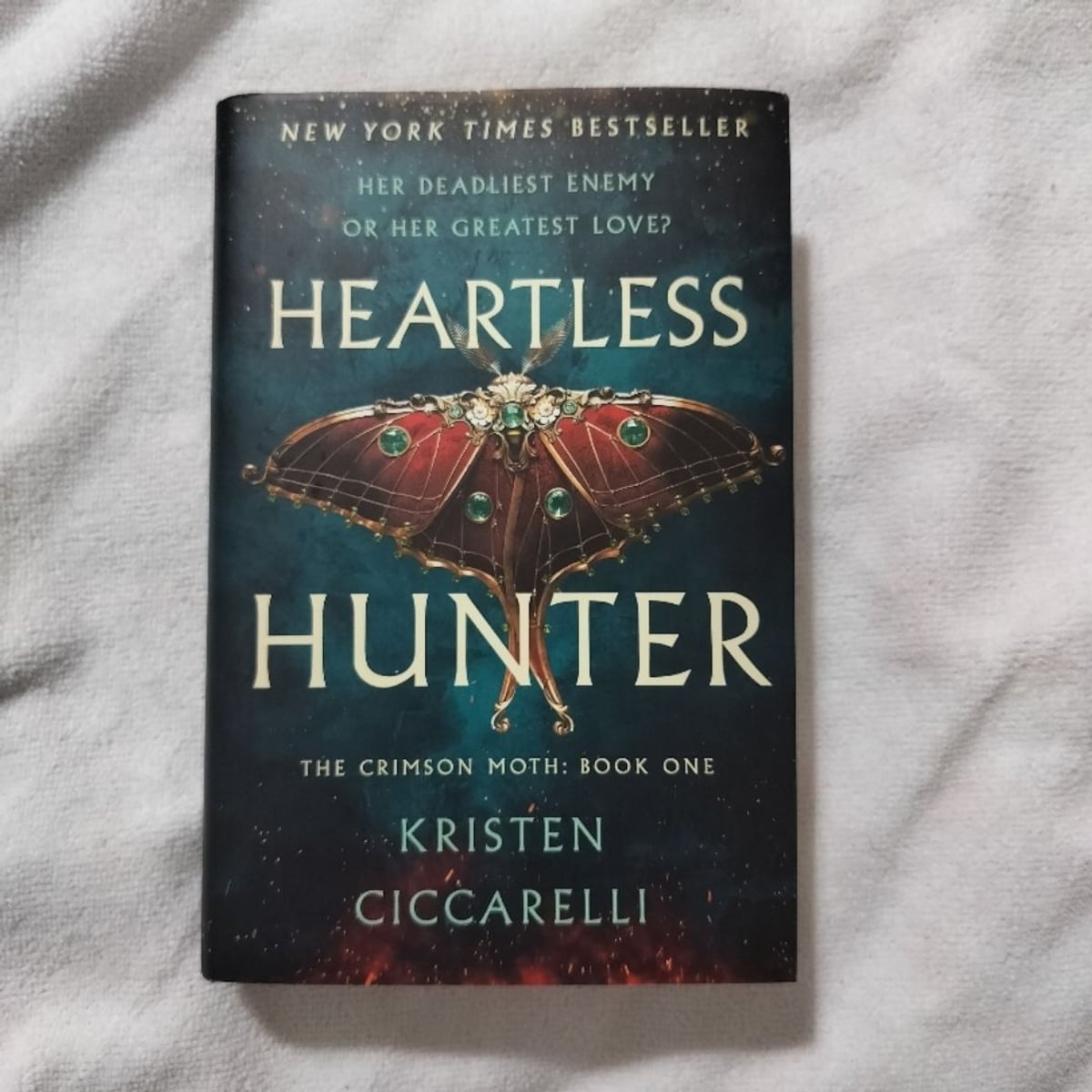 Heartless Hunter by Kristen Ciccarelli, Hardcover | Pangobooks