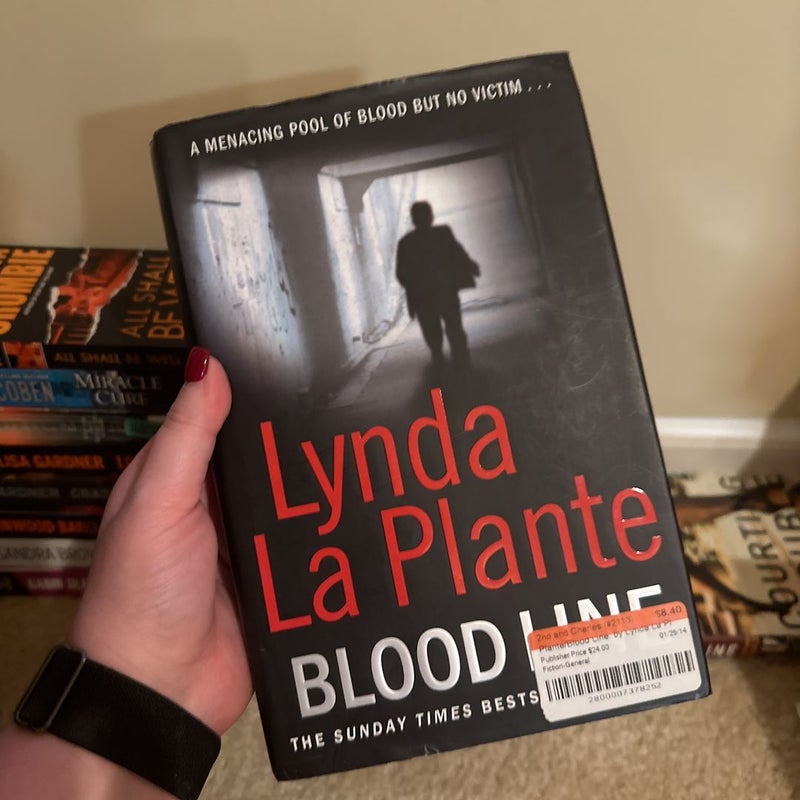 Blood Line by Lynda La Plante, Hardcover | Pangobooks