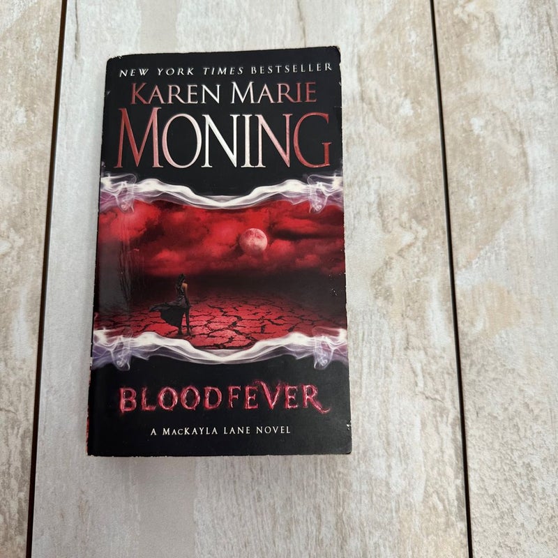 Bloodfever by Karen Marie Moning