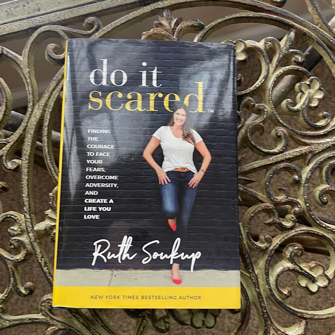 Do It Scared by Ruth Soukup, Hardcover | Pangobooks