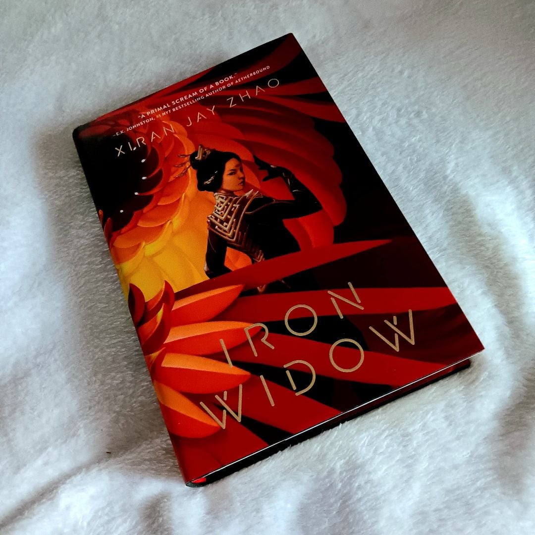 Iron Widow by Xiran Jay Zhao, Hardcover | Pangobooks