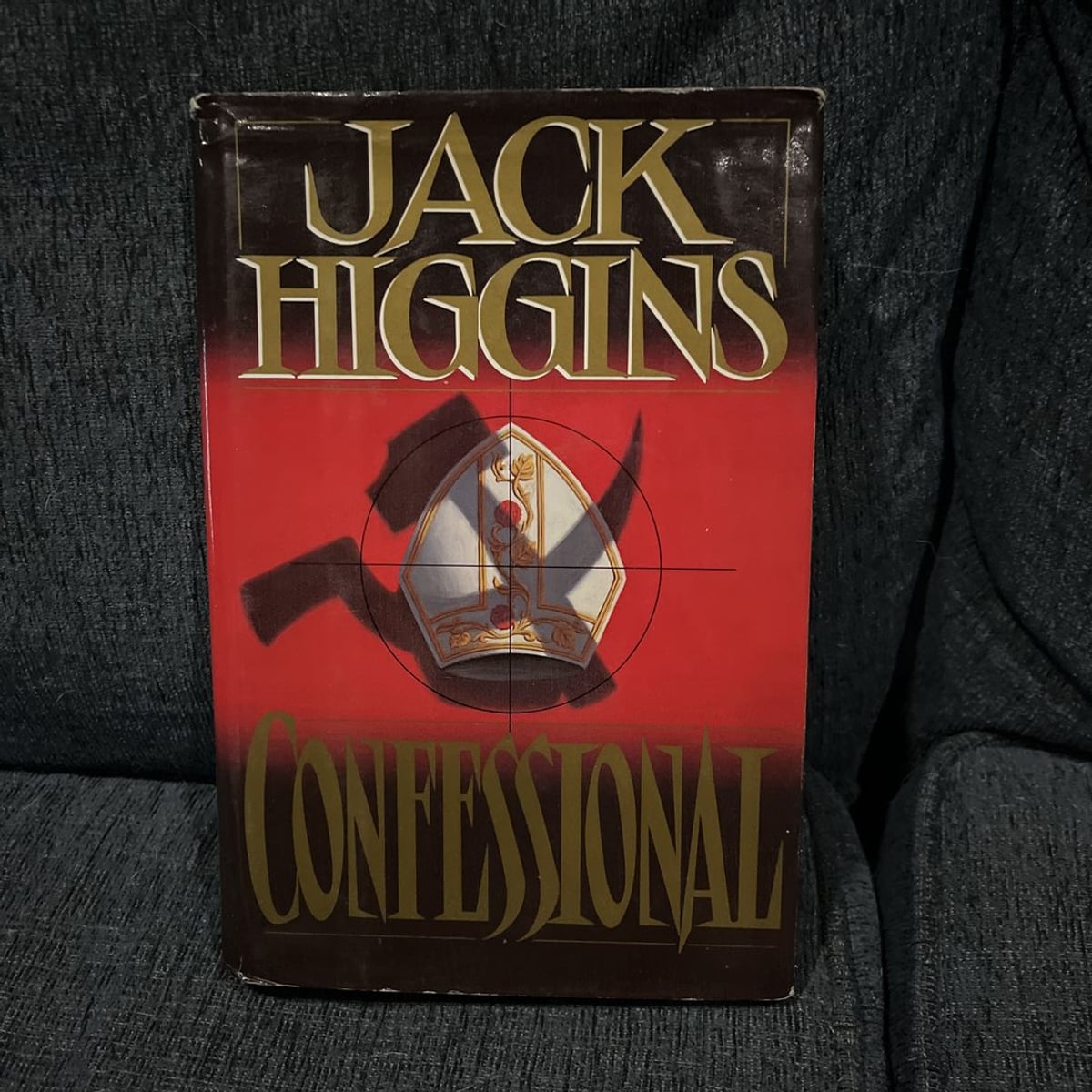 Confessional by Jack Higgins, Hardcover | Pangobooks