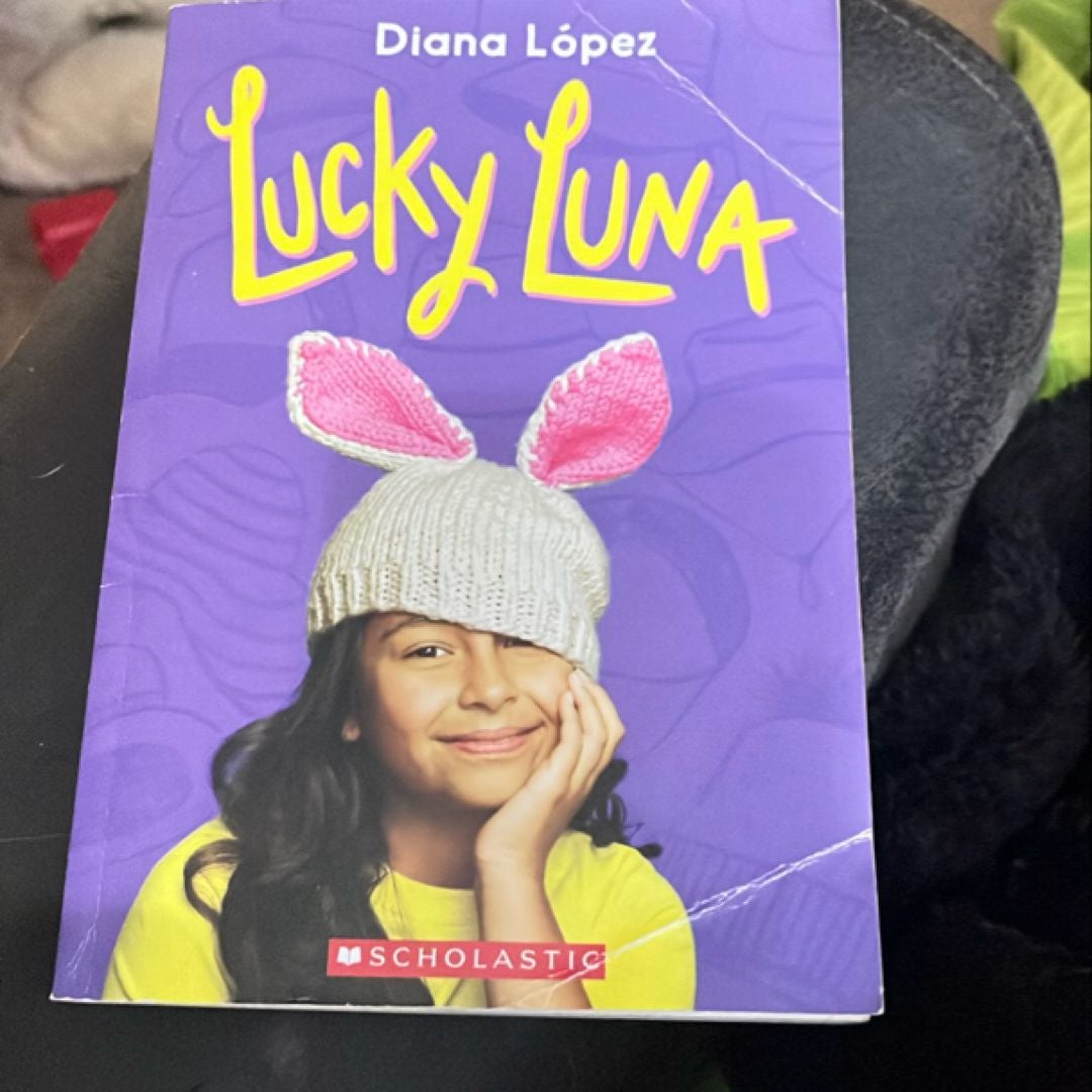 Lucky Luna by Diana Lopez, Paperback | Pangobooks
