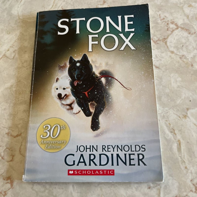 Stone Fox by John Reynolds Gardiner; Marcia Sewall (Illustrator ...