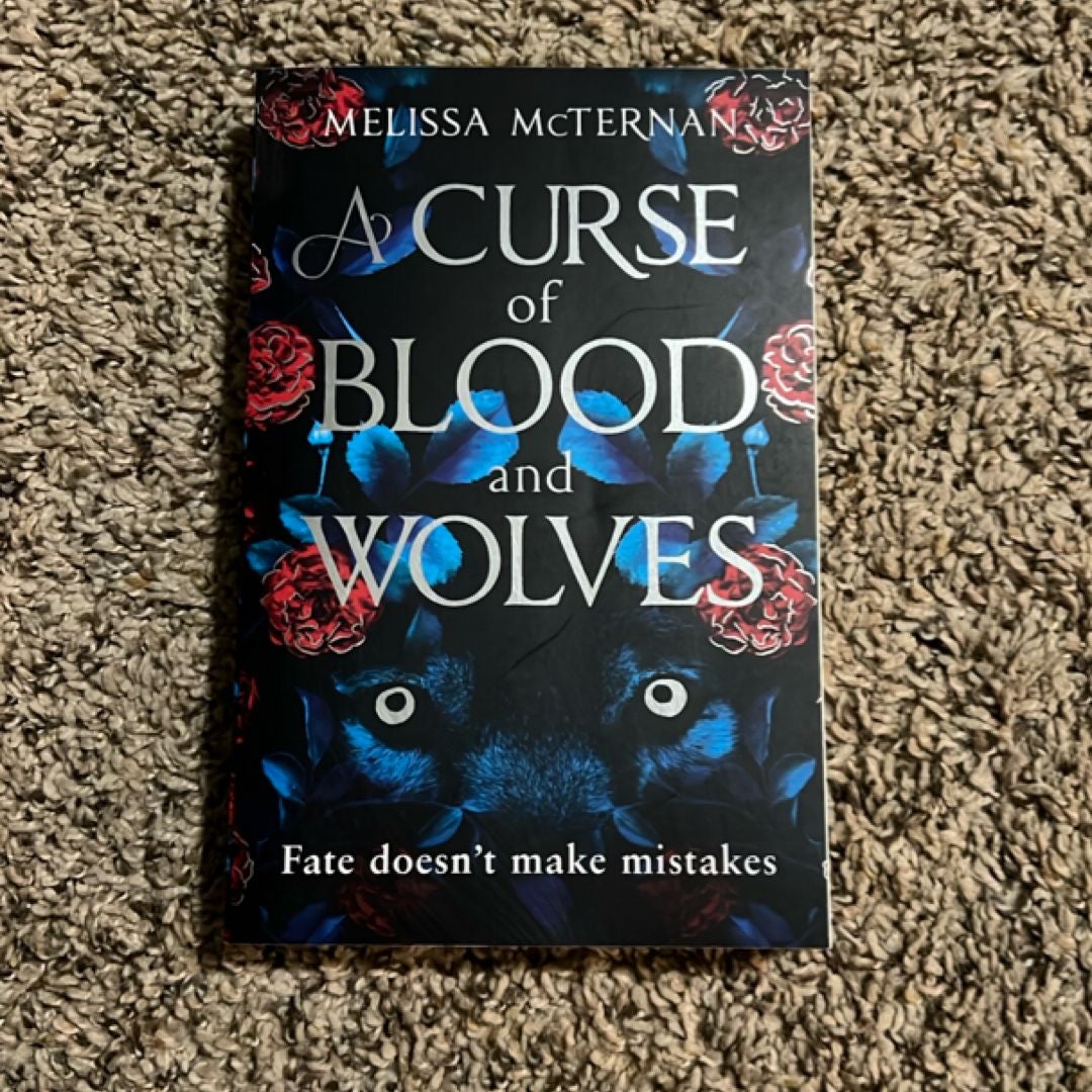 A Curse of Blood and Wolves by Melissa McTernan, Paperback | Pangobooks