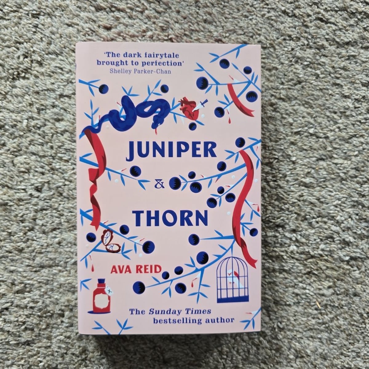 Juniper & Thorn (Fairyloot Signed) by Ave Reid, Hardcover | Pangobooks