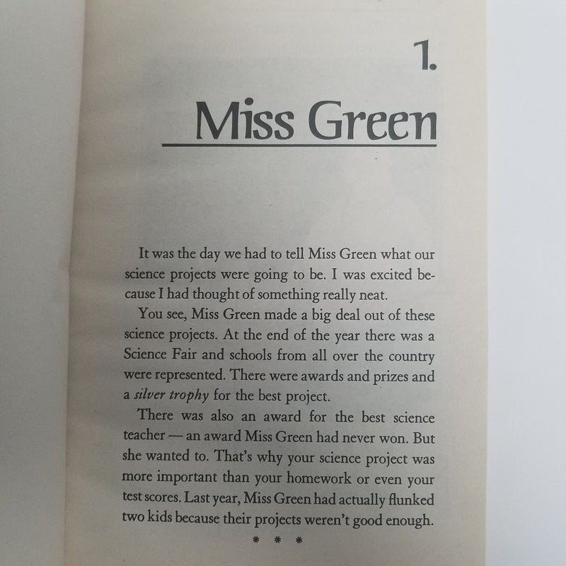 Top Secret by John Reynolds Gardiner, Paperback | Pangobooks