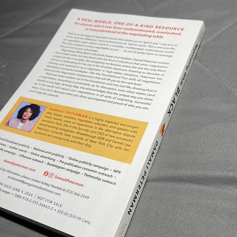 Negotiating While Black ARC by Damali Peterman, Paperback | Pangobooks