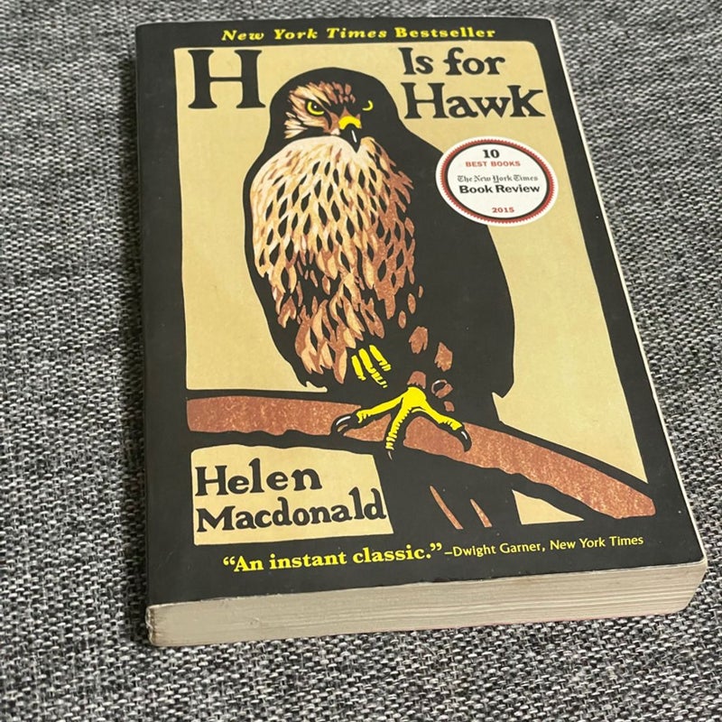 H Is for Hawk by Helen Macdonald, Hardcover | Pangobooks