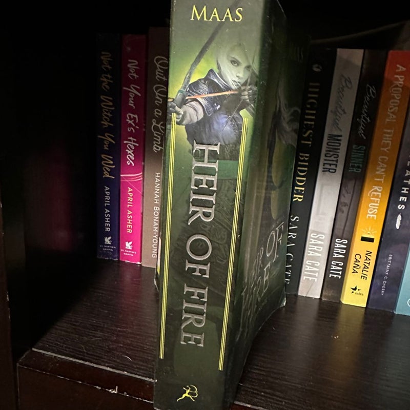 Heir of Fire by Sarah J Maas, Paperback | Pangobooks