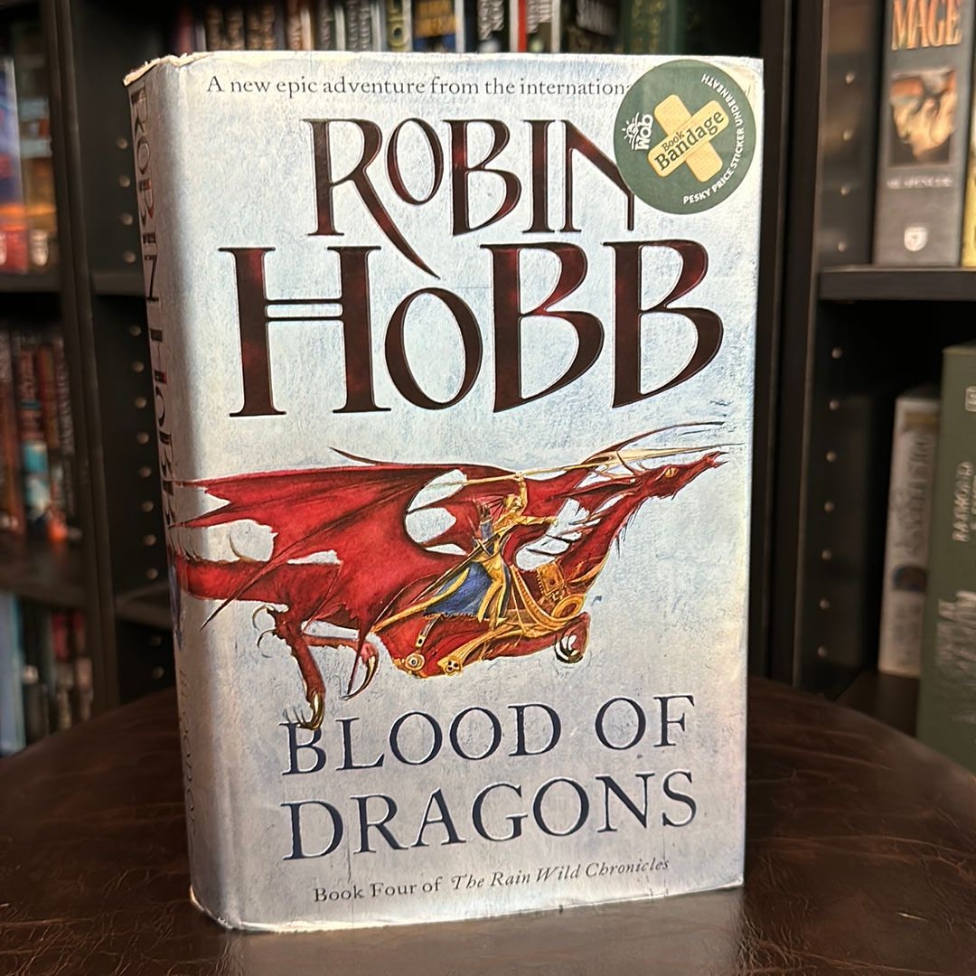 Blood of Dragons by Robin Hobb, Hardcover | Pangobooks