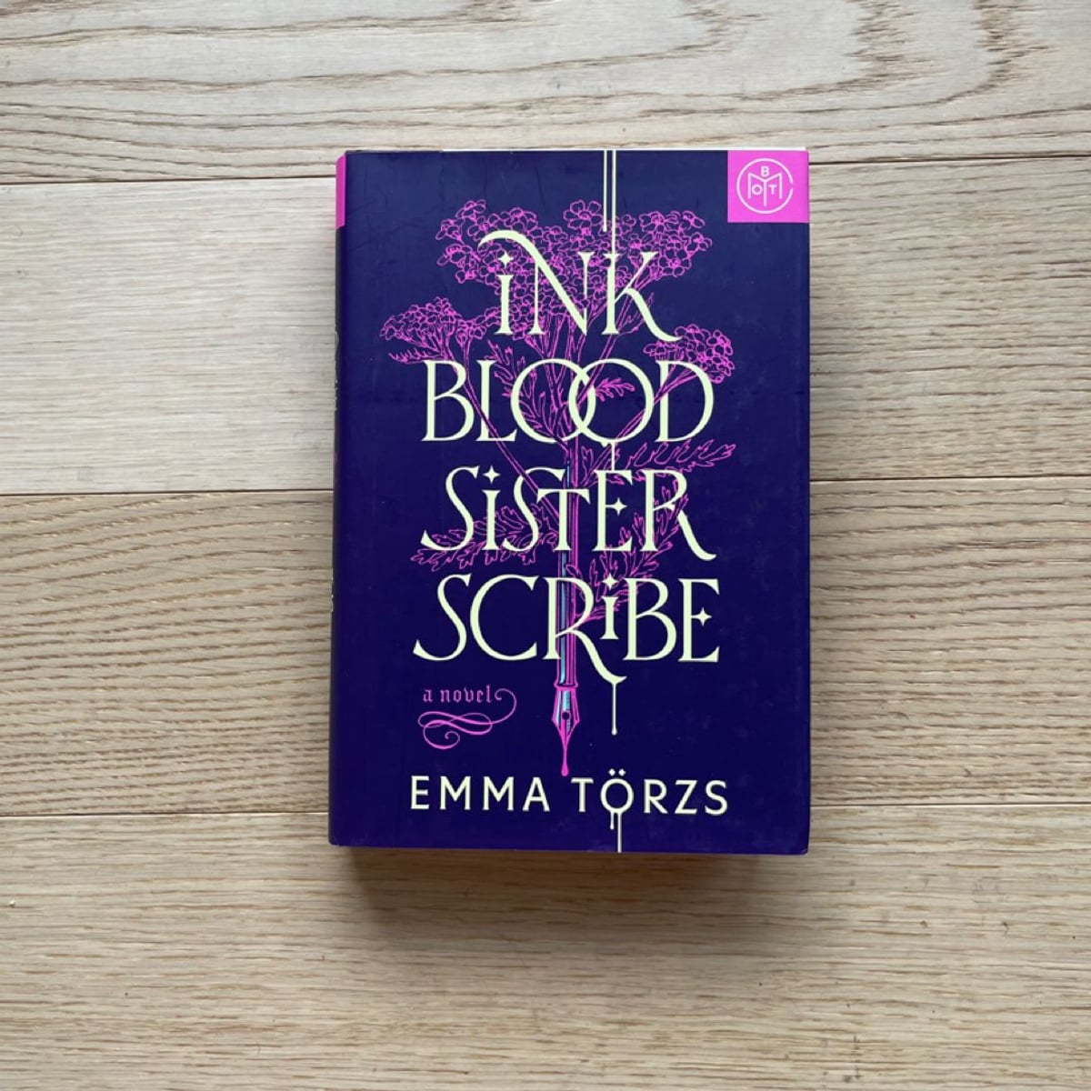 Ink Blood Sister Scribe by Emma Törzs, Hardcover | Pangobooks