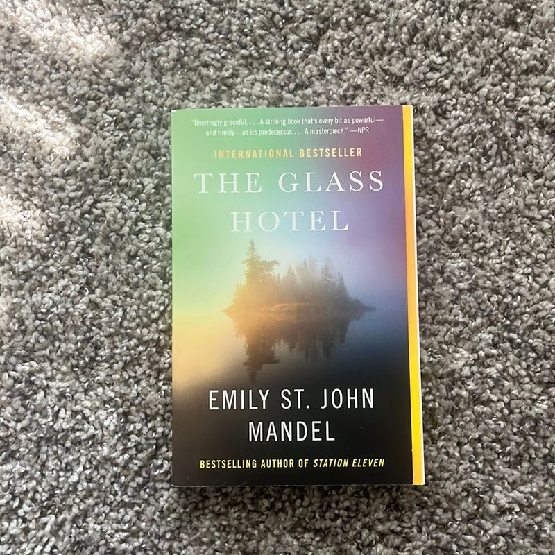 The Glass Hotel by Emily St. John Mandel, Paperback | Pangobooks