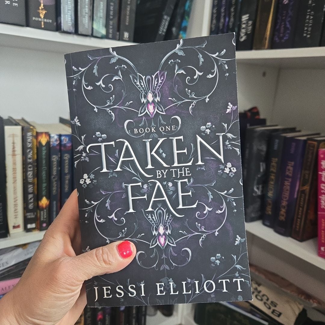 Taken by the Fae (City of Fae Book 1) - Alternate Cover by Jessi Elliott