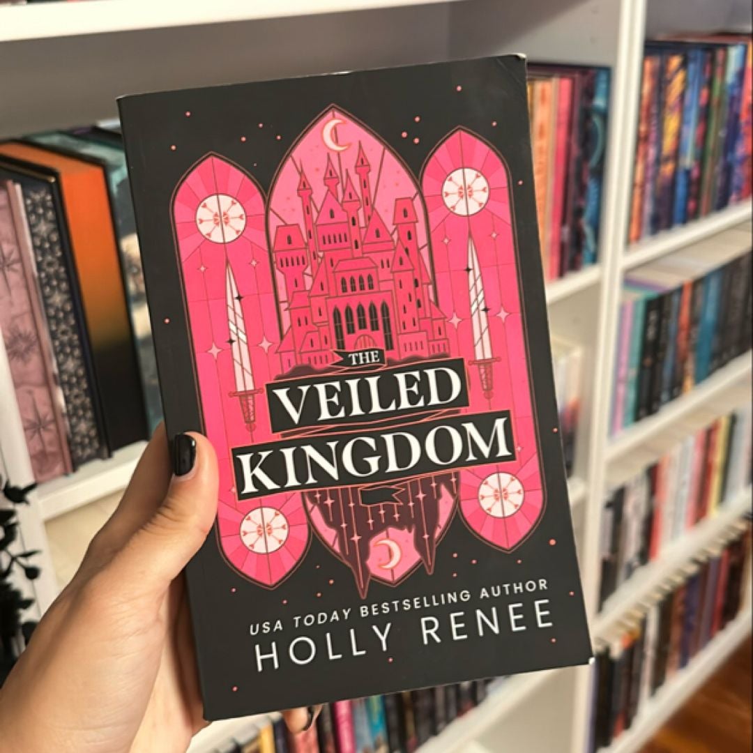 The Veiled Kingdom by , Paperback | Pangobooks
