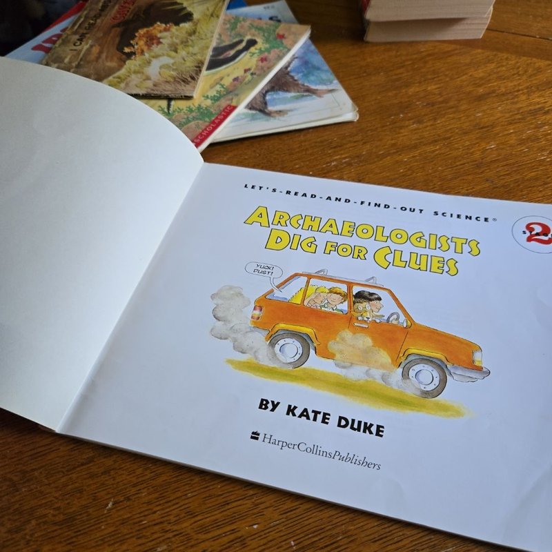 Archaeologists Dig for Clues by Kate Duke